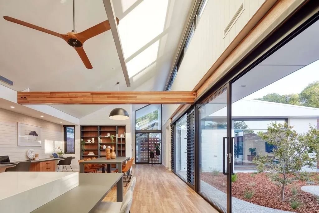 Emmanuel Community House - Project Feature - CO-architecture