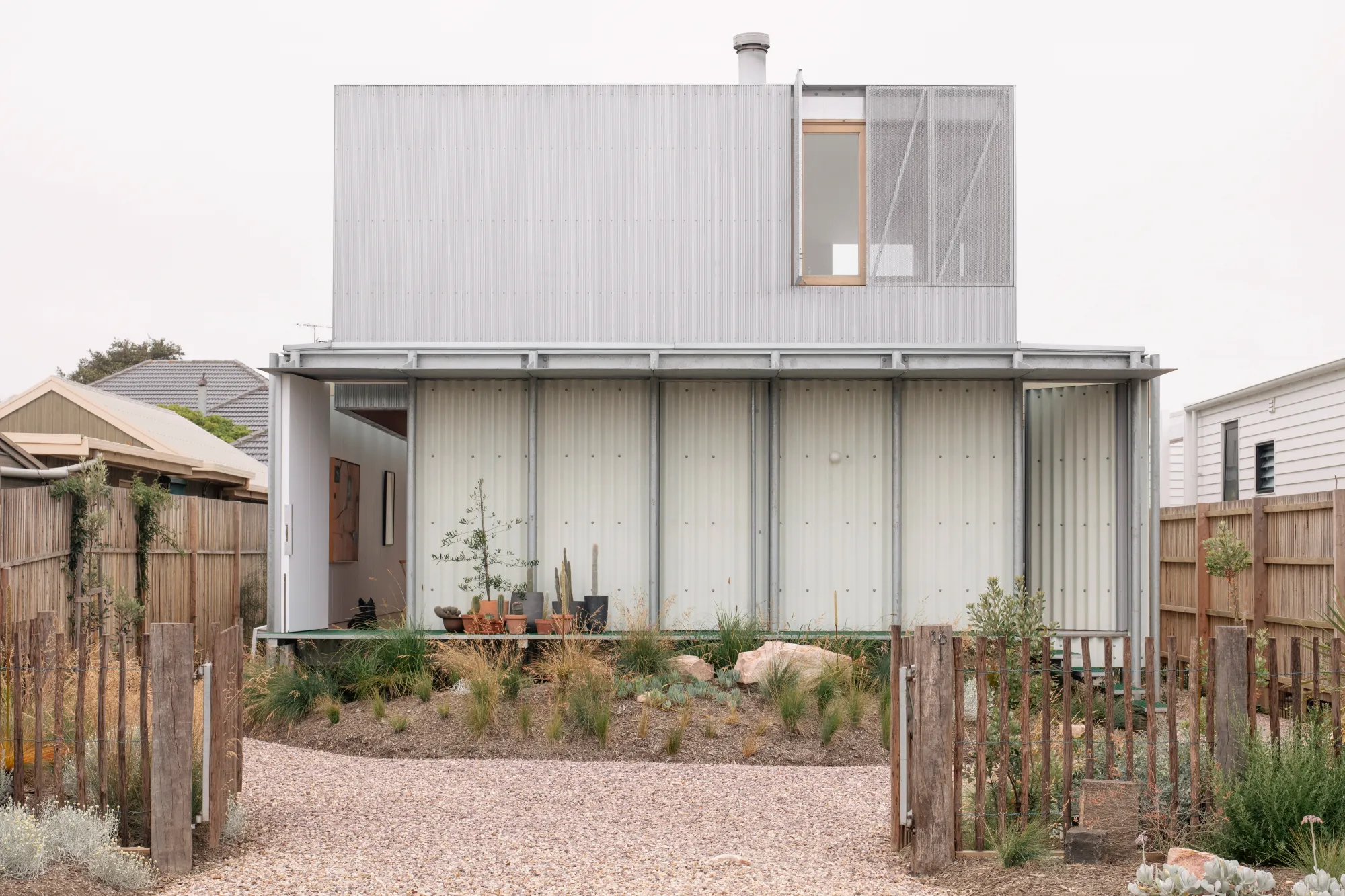 AB House by Office MI—JI