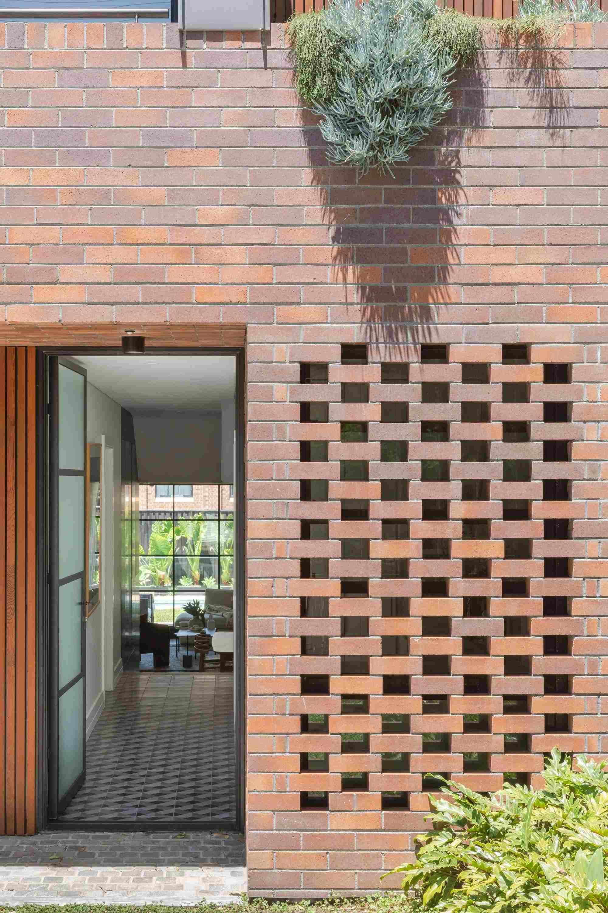 Dulwich Hill Duo by Blake Letnic Architects