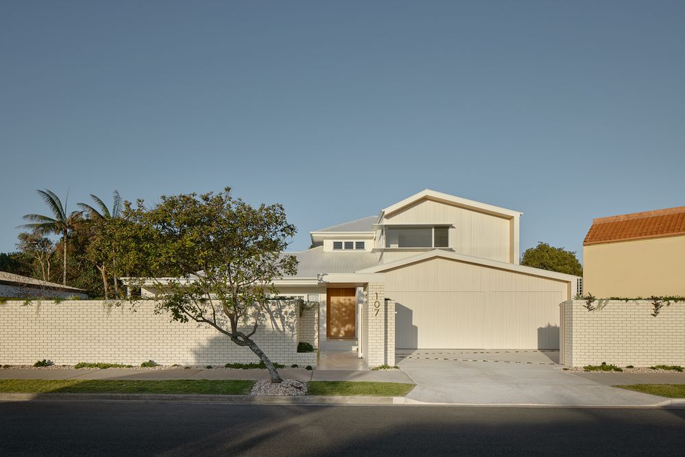 Oceanic House by OGE Group Architects