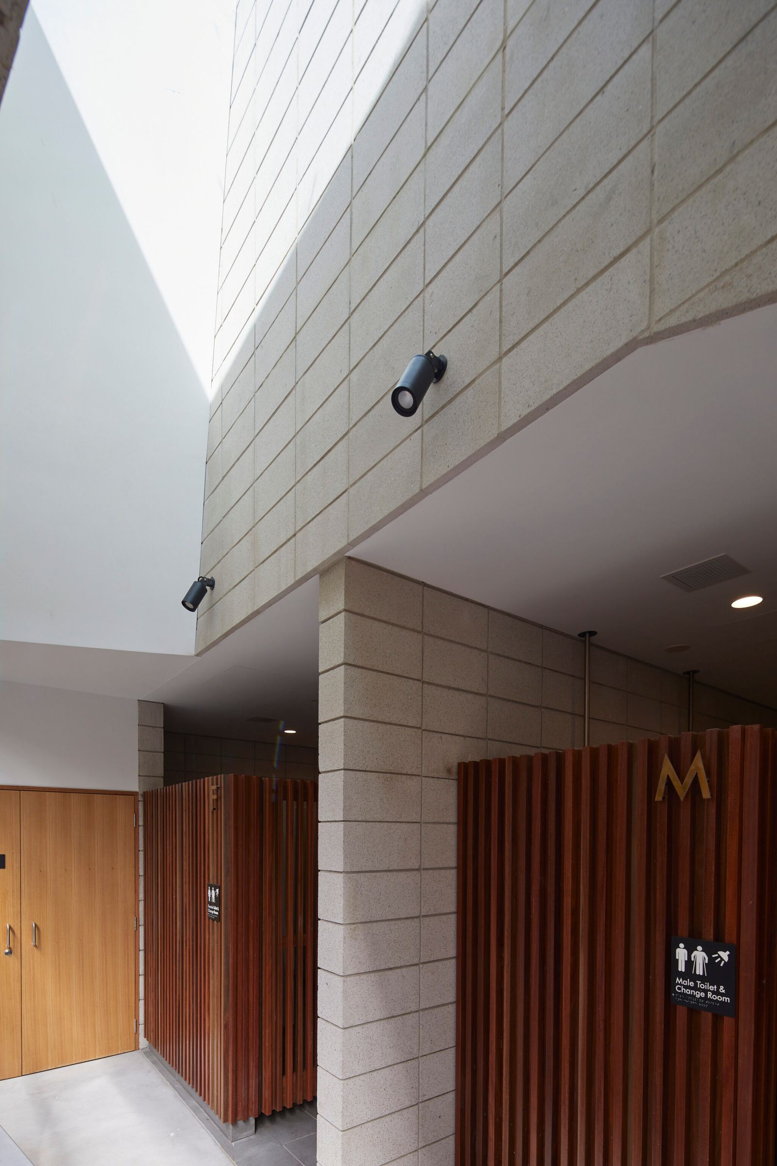 Long Reef SLSC by Adriano Pupilli Architects