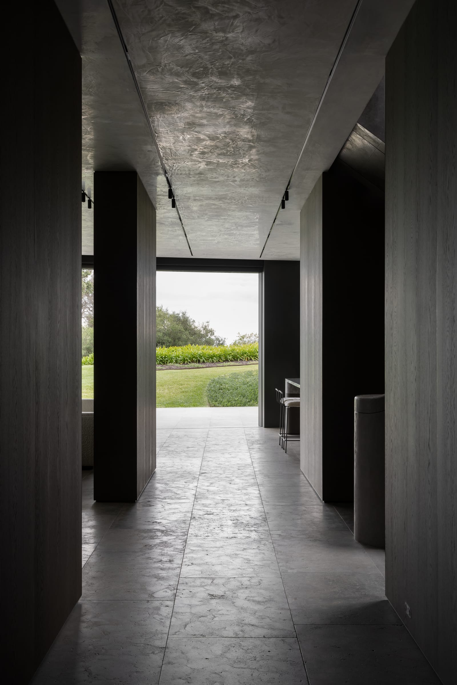 Cliff House by Finnis Architecture and Interiors